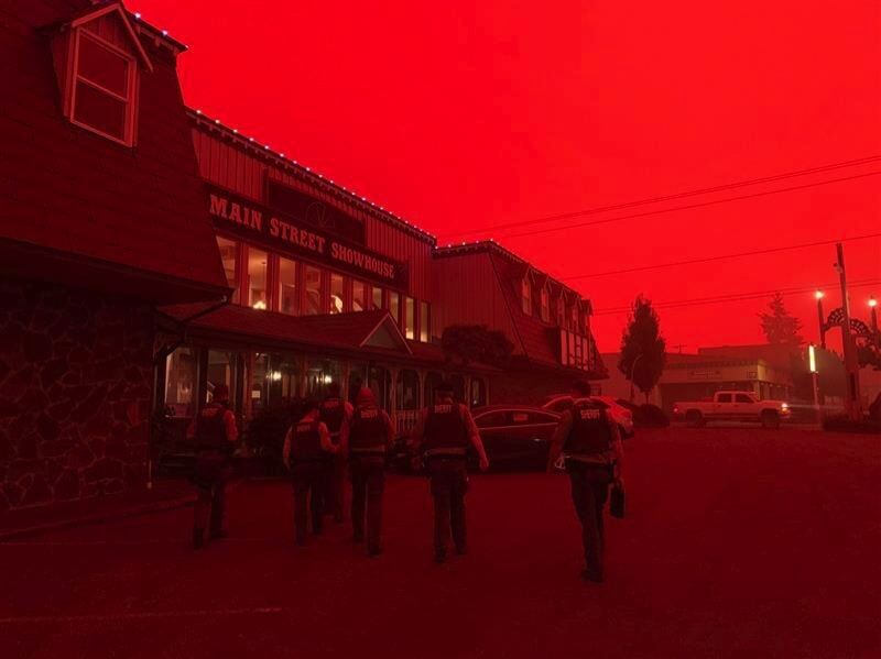 Oregon firefighters get an assist from mother nature | The Portland Tribune